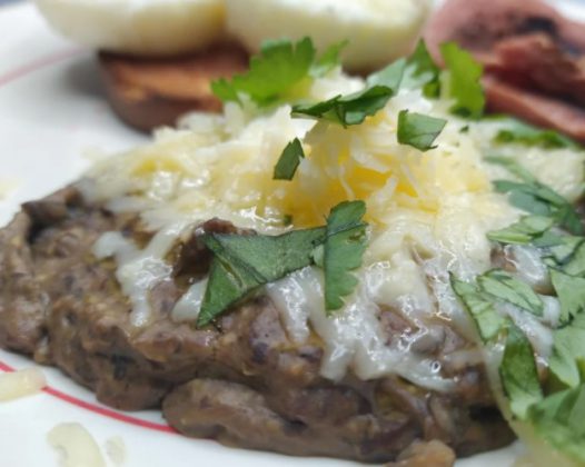 Keto and Low Carb Friendly Refried Beans | Keto Recipes